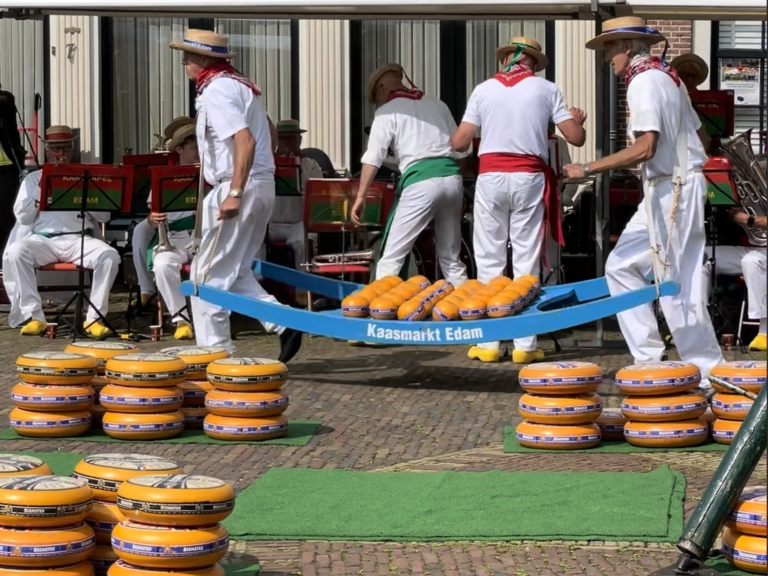 Visit Edam: The Hidden Gem of the Dutch Countryside - Camaleontours